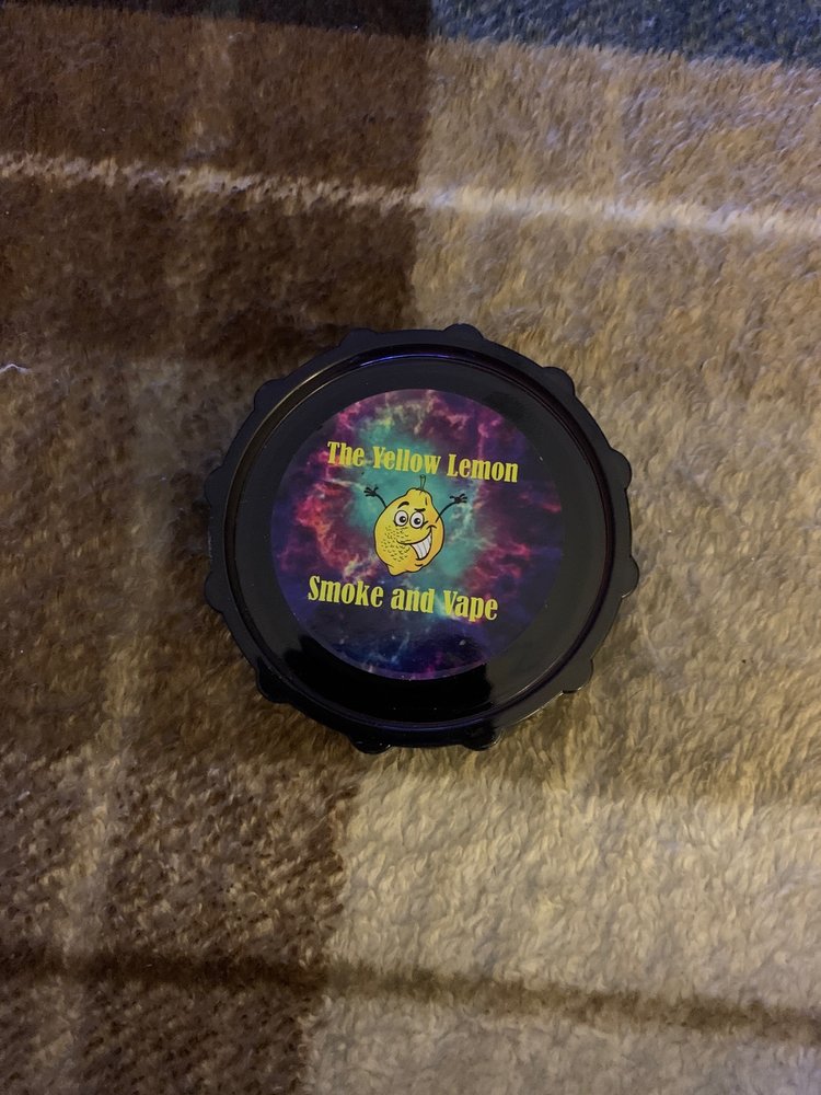 THE YELLOW LEMON SMOKE SHOP AND VAPE SHOP - Updated January 2026 - 3065 ...