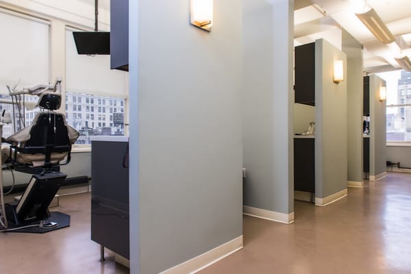 KEITH BRACY, DDS - Updated December 2025 - 18 Photos & 33 Reviews - 100 ...