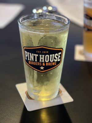PINT HOUSE BURGERS & BREWS - Updated December 2025 - 63 Photos & 60 ...