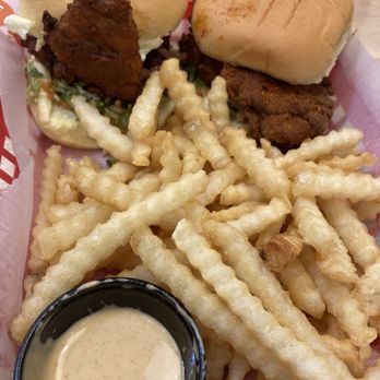 THE RED BIRD - Updated December 2025 - 31 Photos & 34 Reviews - 11130F ...