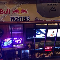 SLUGGERS SEATTLE - Updated July 2025 - 58 Photos & 177 Reviews - 538 ...