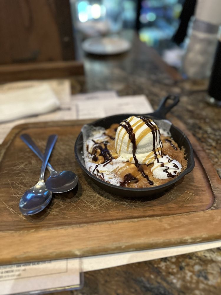 WORLD OF BEER - Updated May 2026 - 182 Photos & 263 Reviews - 102 Main ...