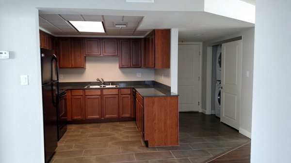 TOWNE TERRACE APARTMENTS - Updated December 2025 - 330 S 7th St, Las ...