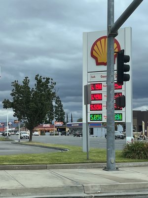 SHELL GAS STATION - Updated January 2026 - 17725 Foothill Blvd, Fontana ...