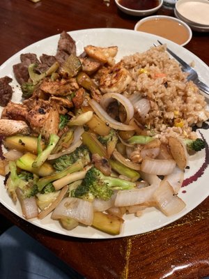 DARUMA JAPANESE STEAKHOUSE - 89 Photos & 91 Reviews - 9300 The Landing ...