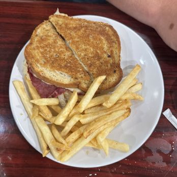 MAIN STREET MILL RESTAURANT - Updated January 2026 - 45 Photos & 115 ...