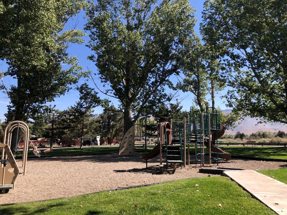 ANTELOPE VALLEY PARK - Updated July 2024 - 399 Mule Deer Rd, Coleville ...