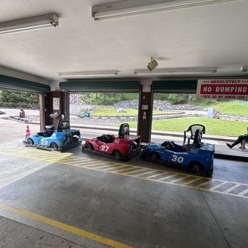 AMAZING FUN CENTER - Updated April 2025 - 13 Photos & 14 Reviews - Hwy ...