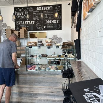 HIVE BAKERY - Updated July 2025 - 170 Photos & 185 Reviews - 360 Parker ...