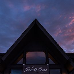 THE LAKE HOUSE - Updated December 2025 - 155 Photos & 59 Reviews - 747 ...