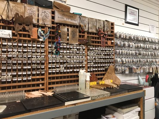 TANDY LEATHER FACTORY - 41 Photos & 29 Reviews - Leather Goods - 6436 ...