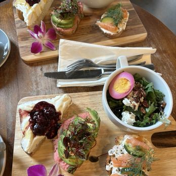 BELLDEN CAFE - Updated July 2025 - 1023 Photos & 655 Reviews - 10527 ...