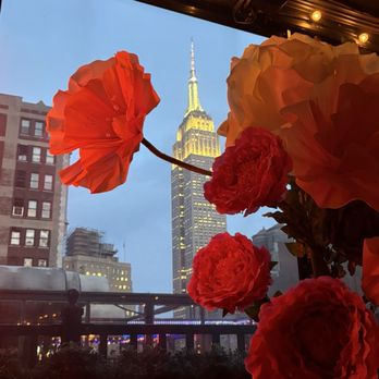 MAGIC HOUR ROOFTOP BAR & LOUNGE - Updated October 2025 - 2288 Photos ...