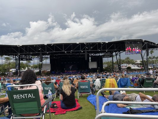 Perfect Vodka Amphitheatre Seating | Cabinets Matttroy