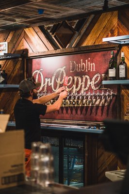 ARMADILLO DEN - Updated November 2024 - 159 Photos & 159 Reviews ...