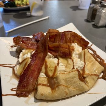 YELLOW BRIX RESTAURANT - Updated October 2025 - 482 Photos & 787 ...