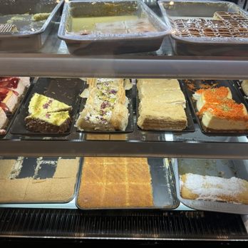 QAMARIA YEMENI COFFEE - Updated July 2024 - 36 Photos & 28 Reviews ...