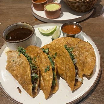 BRAVIS - Updated January 2025 - 240 Photos & 251 Reviews - 2815 Winners ...