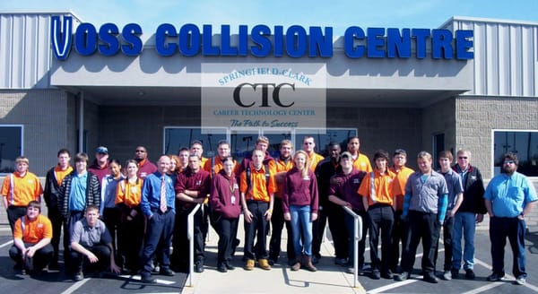 VOSS COLLISION CENTRE - Updated October 2025 - 30 Photos & 18 Reviews ...