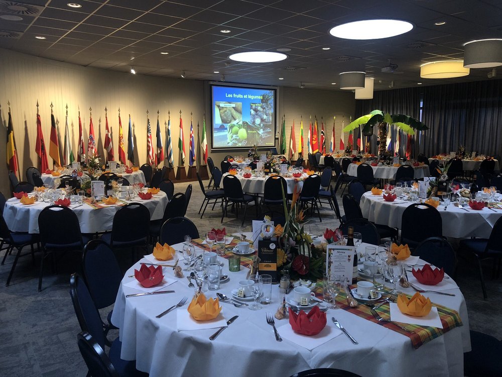 SHAPE CLUB - Updated July 2025 - 27 Photos - Bldg 903, Mons, Hainaut ...