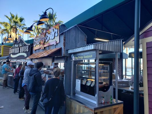 CRAZY CRAB’Z - 294 Photos & 262 Reviews - 24 Willie Mays Plz, San ...