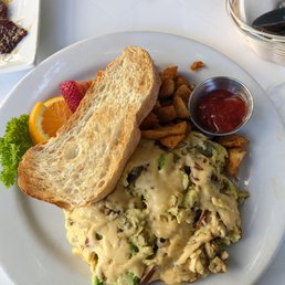 SWEET MAPLE - Updated June 2025 - 7981 Photos & 5046 Reviews - 2101 ...