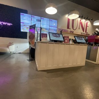 LUNE CAFE with reviews - Updated September 2024 - 94 Photos & 56 ...