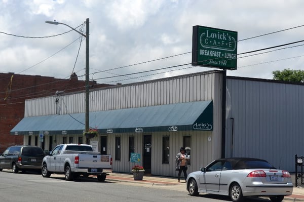 LOVICK’S CAFE - 16 Photos & 29 Reviews - 320 N Herritage St, Kinston ...