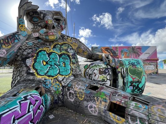 JOEN AND THE GIANT BEETLE - Updated December 2025 - 24 Photos & 10 ...