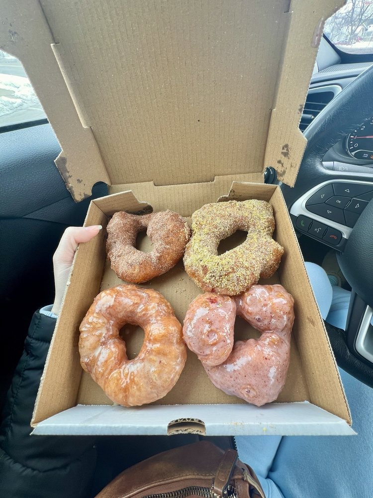 CHEEKY DONUTS - Updated March 2025 - 710 W Kimberly Ave, Kimberly ...