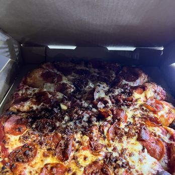 CHECKERS PIZZA & RIBS - Updated October 2025 - 116 Photos & 184 Reviews ...