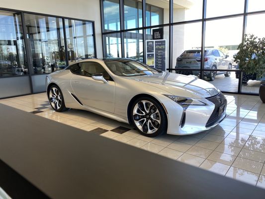 VALLEY LEXUS - Updated August 2025 - 55 Photos & 221 Reviews - 4701 ...
