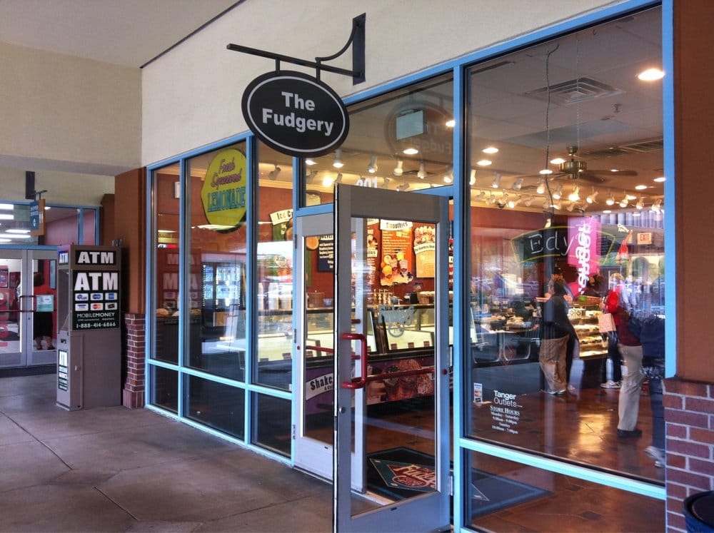 THE FUDGERY - 11 Reviews - Desserts - 300 Tanger Blvd, Branson, MO ...