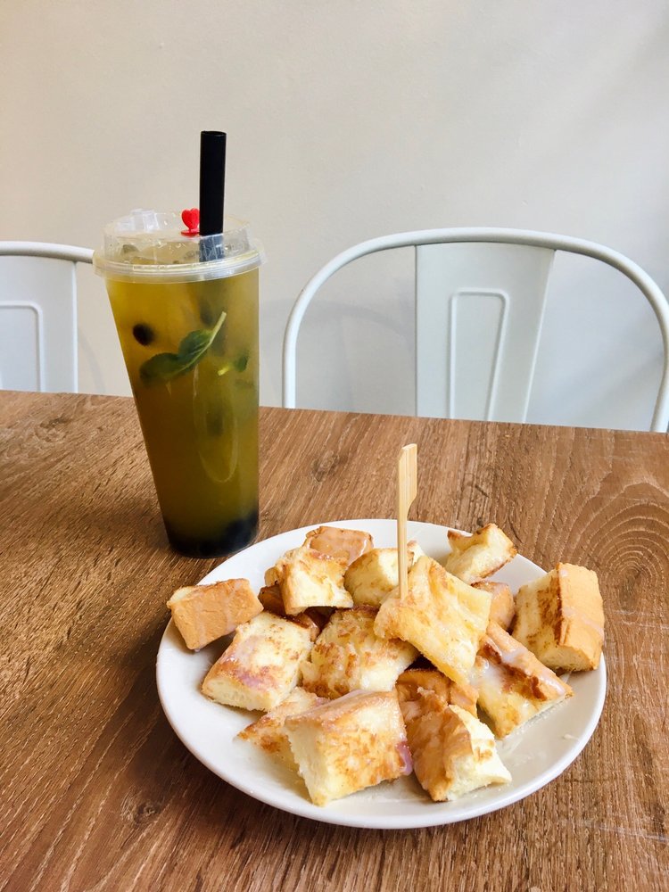 DEK DOI CAFE - 44 Photos & 11 Reviews - 4125 Piedmont Ave, Oakland ...