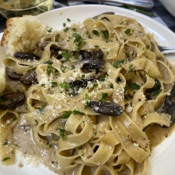 FORMA PASTA FACTORY - Updated April 2024 - 476 Photos & 191 Reviews - 5 ...