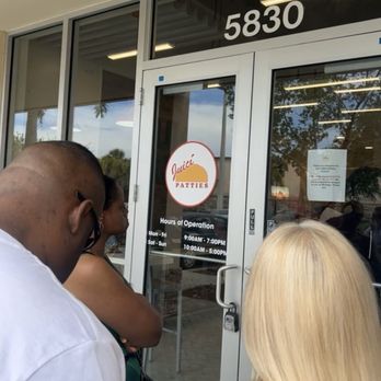 JUICI BEEF PATTIES - Updated October 2025 - 98 Photos & 42 Reviews ...