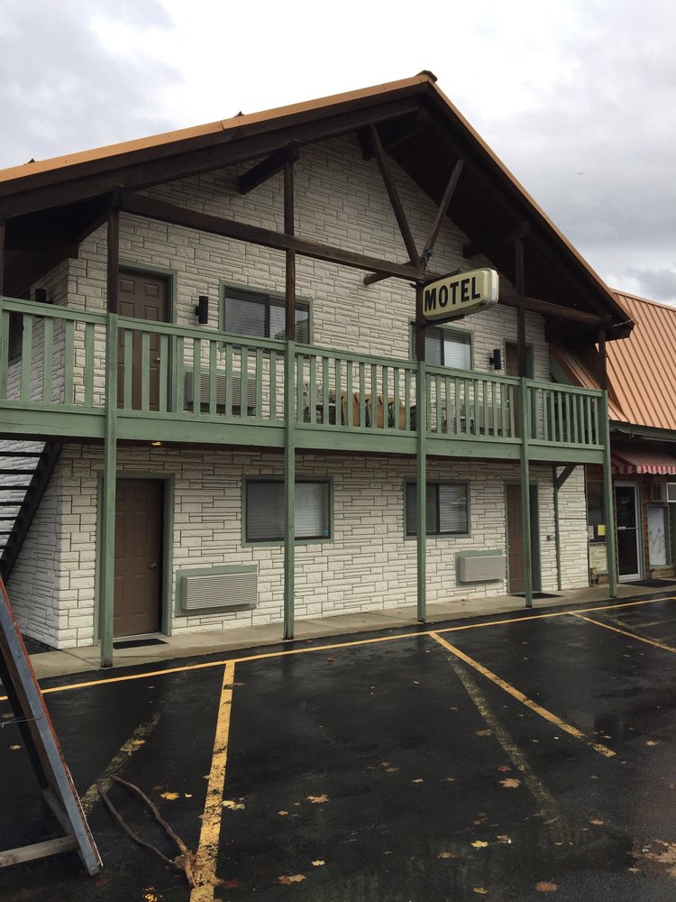 PORTER’S PLAZA MOTEL - Updated October 2025 - 103 S 2D, Ione ...