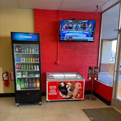 CAPITOL PIZZA - Updated January 2026 - 16 Photos & 29 Reviews - 1500 W ...