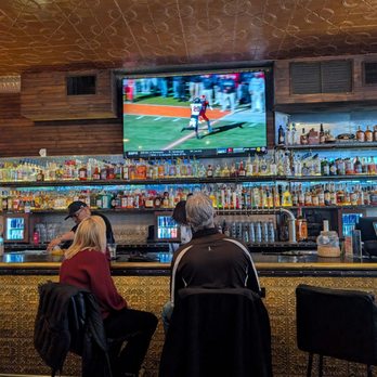 BAR W - Updated December 2025 - 88 Photos & 35 Reviews - 2926 Maple Ave ...