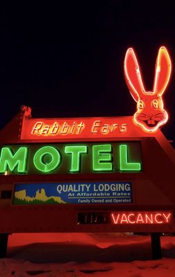 RABBIT EARS MOTEL - 44 Photos & 64 Reviews - 201 Lincoln Ave, Steamboat ...