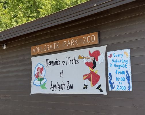 APPLEGATE PARK ZOO - Updated December 2025 - 122 Photos & 54 Reviews ...
