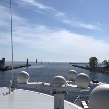 LAKE EXPRESS HIGH-SPEED FERRY - Updated December 2025 - 41 Photos & 25 ...