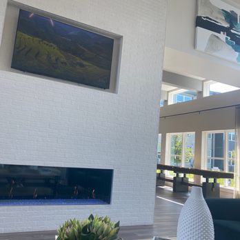 BIRCHWAY PERRY ROAD - Updated December 2025 - 67 Photos - 13611 Perry ...