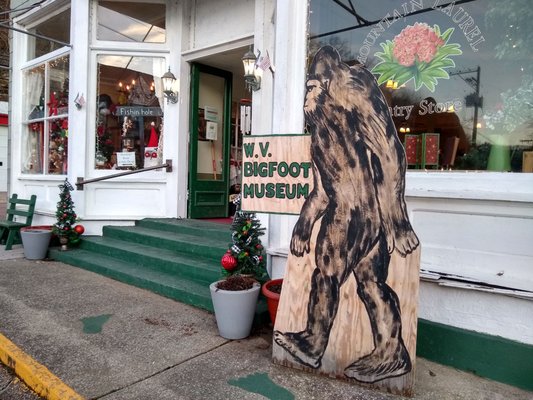 WEST VIRGINIA BIG FOOT MUSEUM - Updated March 2026 - 29 Photos - 400 ...
