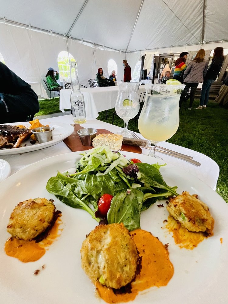 CHIEF O’NEILL’S PUB & RESTAURANT - Updated December 2025 - 488 Photos ...