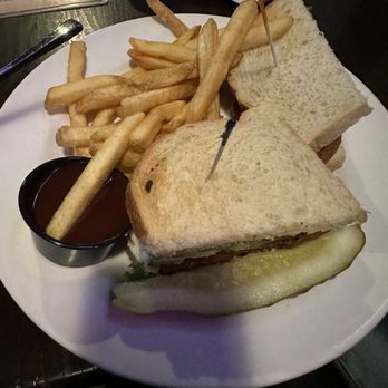 FRONT ROW BAR & GRILL - Updated April 2025 - 304 Photos & 206 Reviews ...