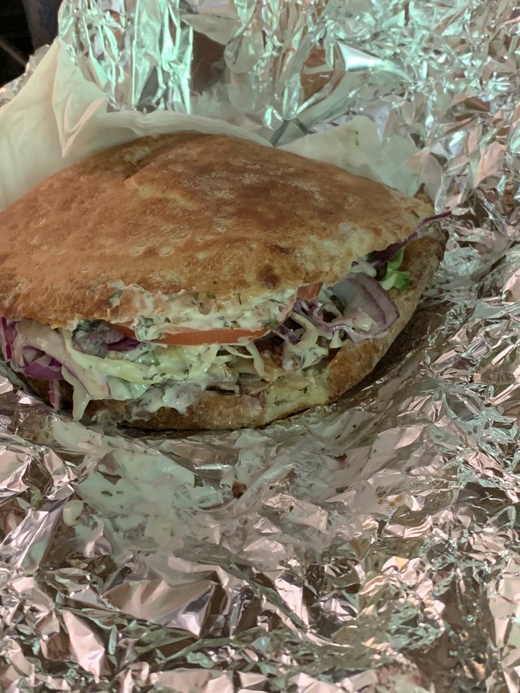 CHAMPION - 3571 Rue Beaubien E, Montréal, Quebec, Canada - Pizza ...