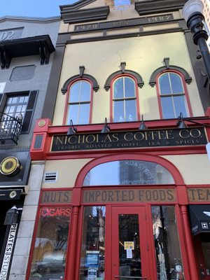 NICHOLAS COFFEE & TEA - Updated December 2025 - 89 Photos & 151 Reviews - 23 Market Sq ...