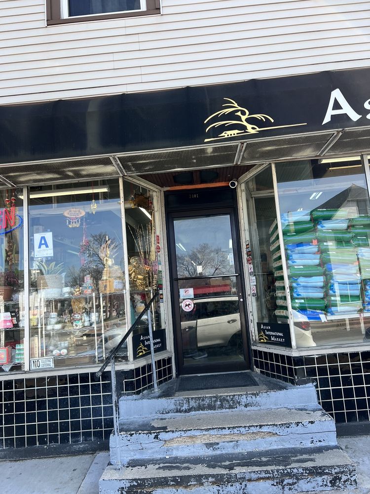 ASIAN INTERNATIONAL MARKET - 70 Photos & 35 Reviews - 3401 W National ...