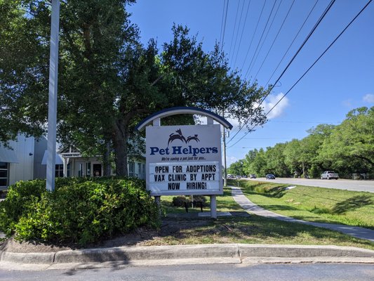 PET HELPERS - Updated January 2026 - 34 Photos & 50 Reviews - 1447 ...